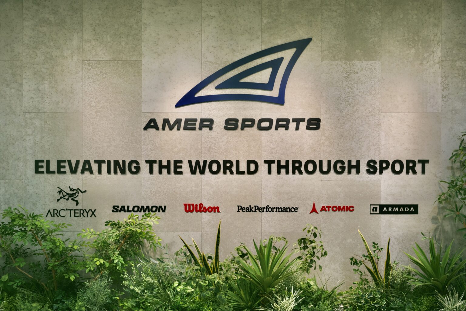 「スポーツを通じて世界を向上させる」。アメアスポーツジャパン代表の人を大事にする考えとパーパスを通じた企業文化醸成 - NESTBOWL